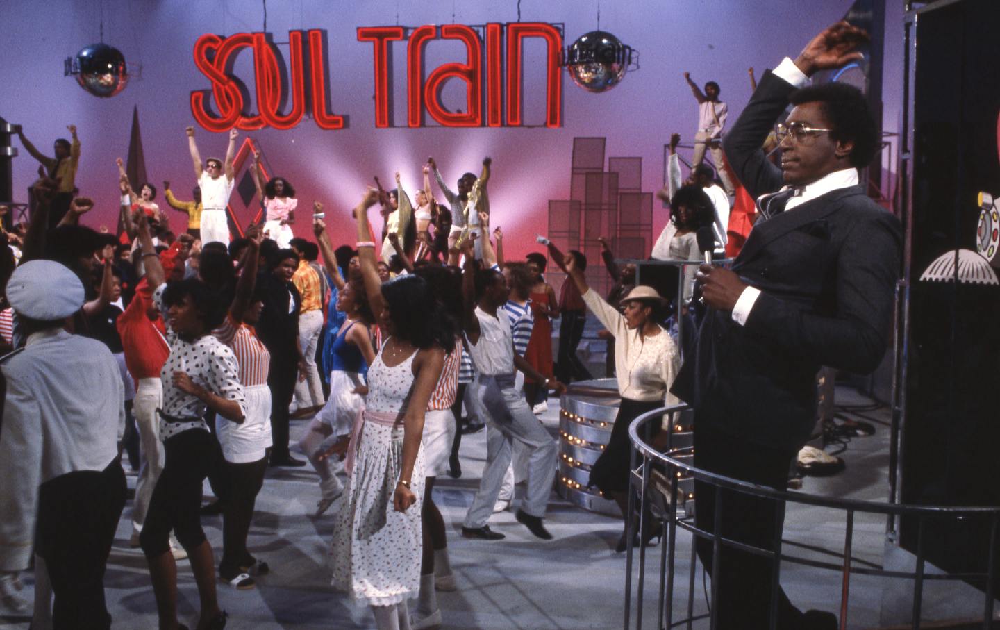Original Soul Train Dancers Share Memories From Their Time On The Show Original Soul Train Dancers Share Memories From Their Time On The Show